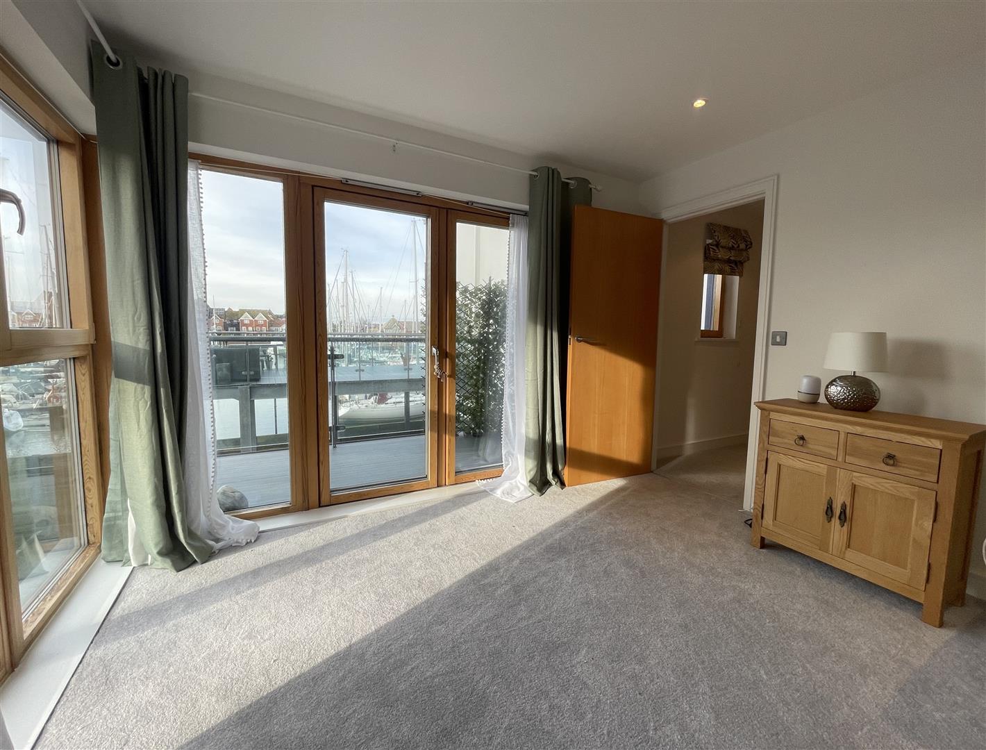 2 Bedroom Flat, Midway Quay, Eastbourne, BN23 5DE | Oakfield Estate Agents